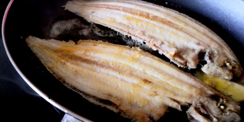Sole, poêlée de pommes de terre céleri et persillade – CUISINE DE GUT
